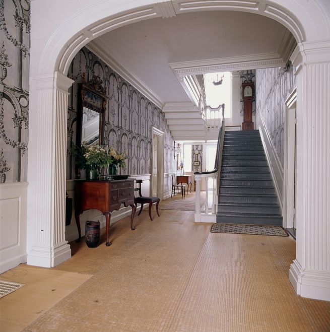 Front hallway looking up staircase, Hamilton House, South Berwick ...