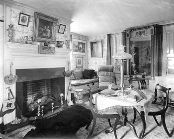 Stark House, Dunbarton, N.H., Library. | Historic New England