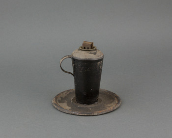 Lard Hand Lamp | Historic New England