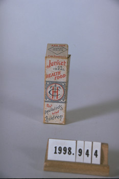 Junket Tablet box | Historic New England