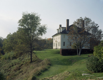 Exterior facade from the side, Hamilton House, South Berwick, Maine ...