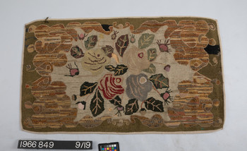Hooked rug | Historic New England