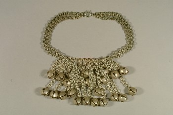 Necklace | Historic New England