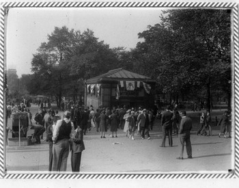 Parade crowd at Park Street Station station entrance, Boston, Mass ...